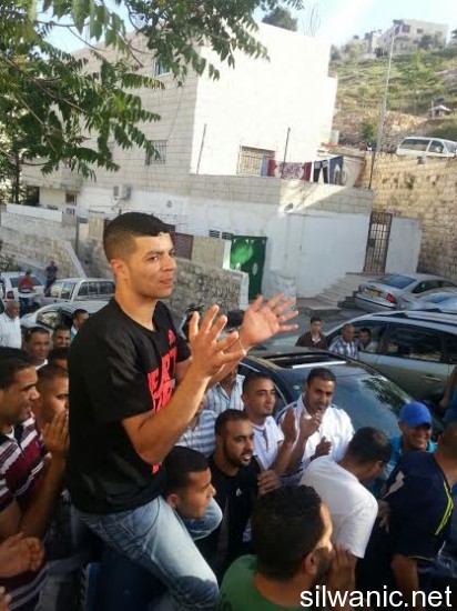 Releasing Tarek and Basel Abbasi after completing their prison sentences